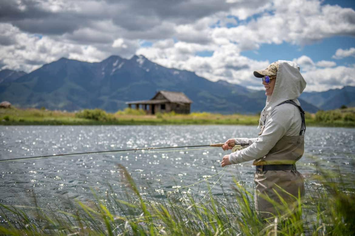 What Is Fly Fishing? A Beginner’s Guide To Understanding How To Fly Fi ...